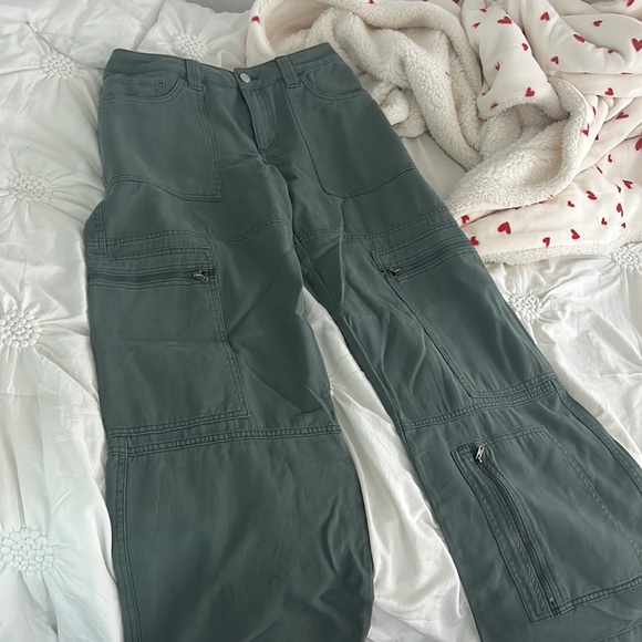 Garage | Pants & Jumpsuits | Garage Green Cargo Pants With Zipp | Poshmark